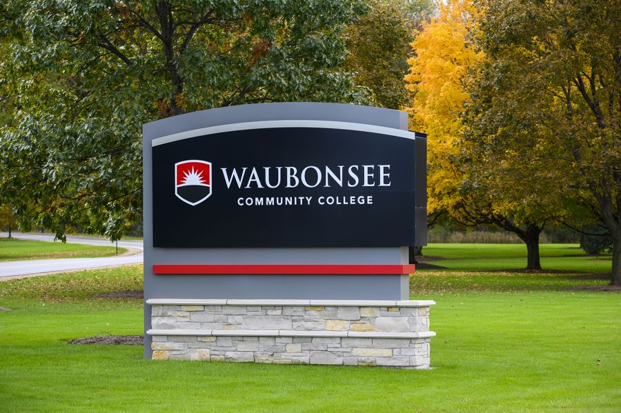 Waubonsee Accepting Nominations for 2024 Distinguished Alumnus | Waubonsee Community College